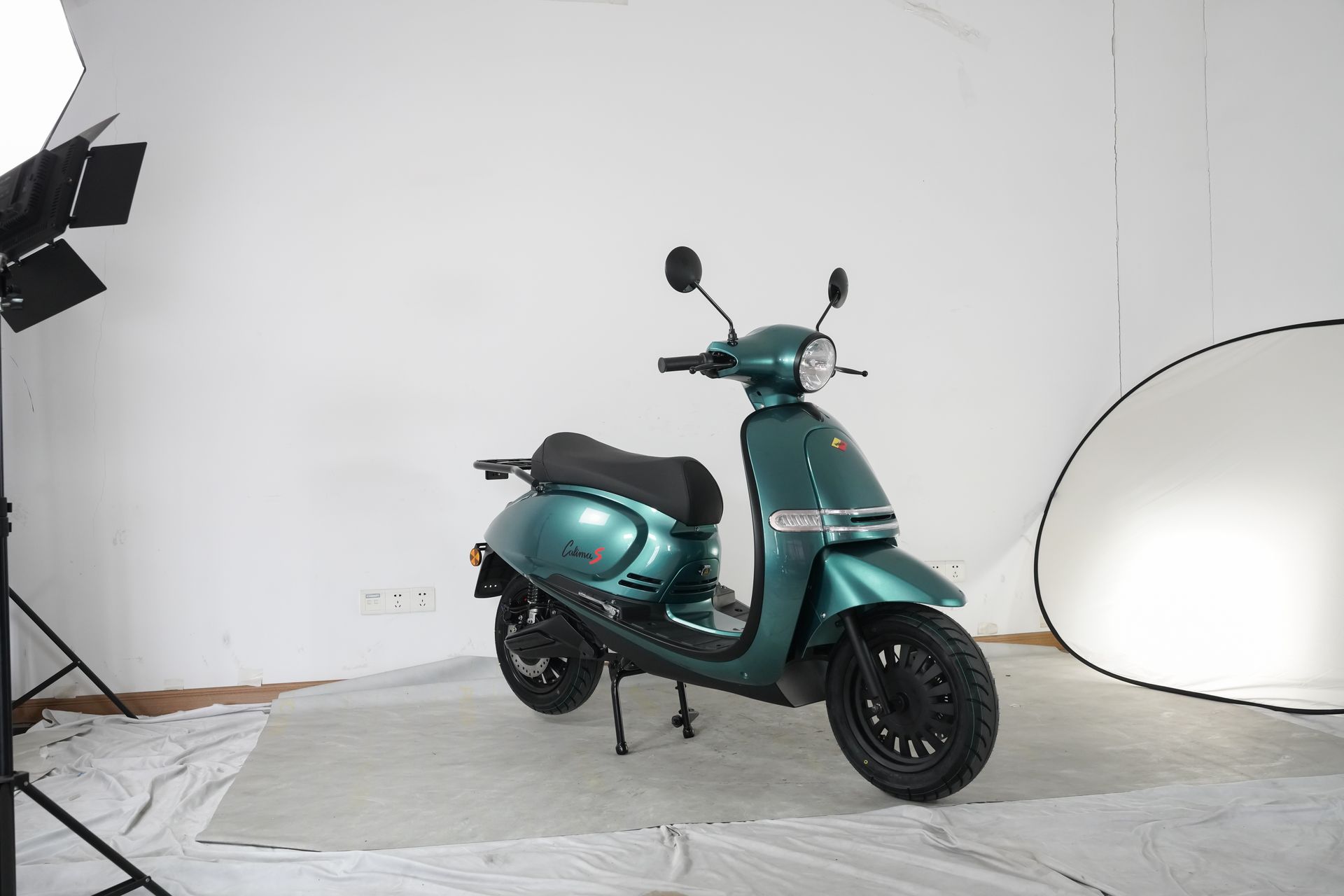 El Mejor Scooter Eléctrico Urbano en España: Velca Calima S